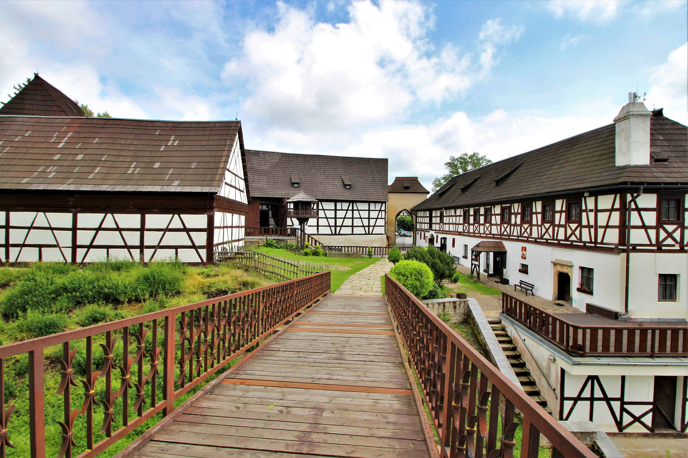 Hrad Seeberg (Ostroh) - Restaurace a penzion Pod Komínem